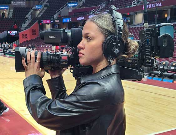 AU student getting jump on her career in sports broadcasting with ...