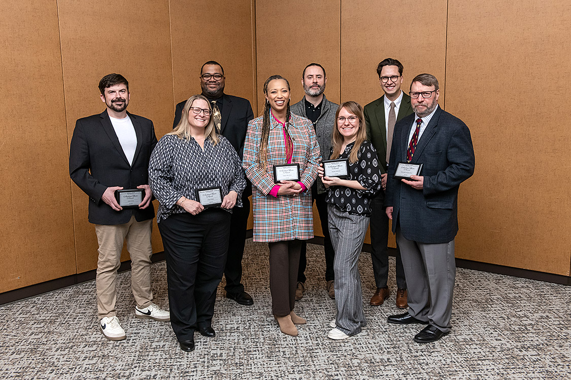 Eight AU faculty/staff members recognized with Academic Mentor Award | Ashland